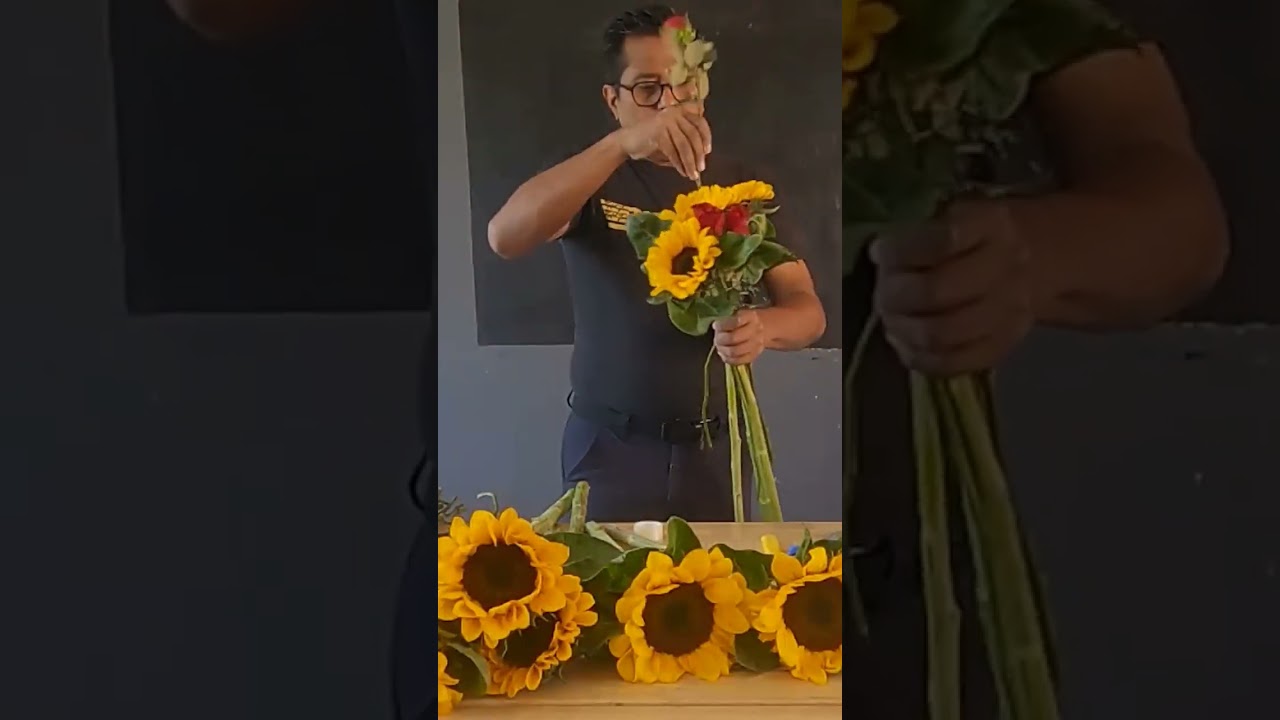 Step by step of a bouquet of roses and sunflowers