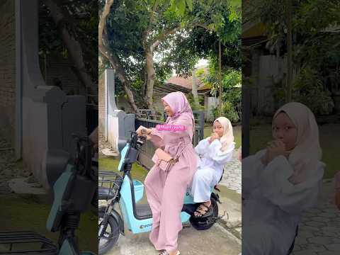 HALAL BIHALAL NAIK SEPEDA LISTRIK #viral #shorts
