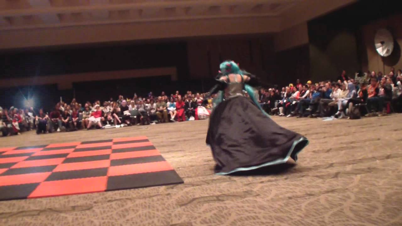 Sakura-Con 2012 Costume Competition: Synchronicity Miku - Vocaloid