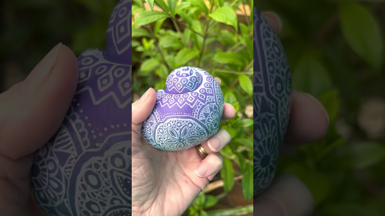 #119 Hand painted Apple snail shell