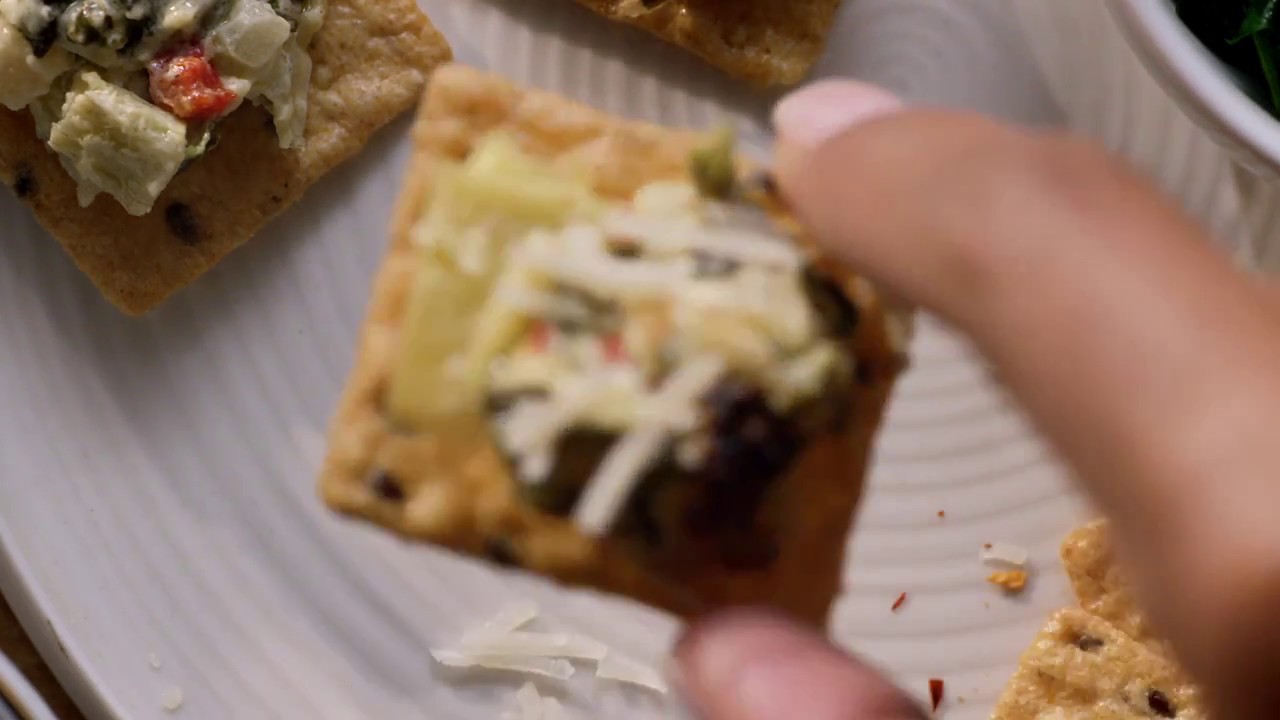 The cracker savorymaster's adore. | Crunchmaster