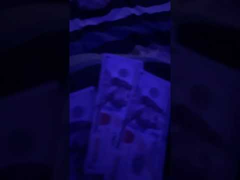 1000$ in 100s
