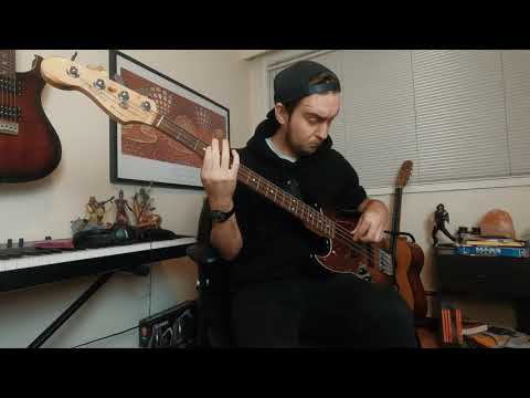 Fusion - Funk Relaxed Style Groove (Bass Playthrough)