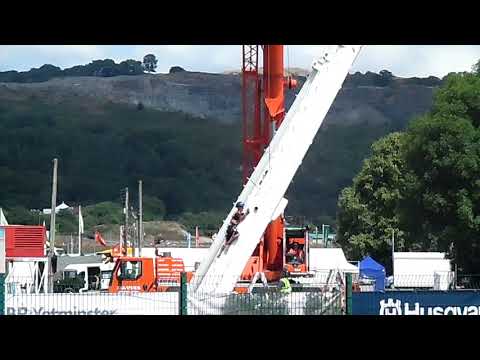 FREE LIFT FROM DAVIES CRANE HIRE