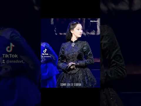 Seohyun as Scarlett #seohyun #snsd #girlsgeneration #gonewiththewind #musical