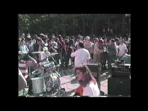 Boneless Ones- Sproul Plaza, Berkeley Ca 4/11/87 xfer from master VHS ...