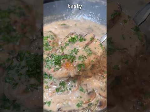 The creamiest mushroom chicken 🍄
