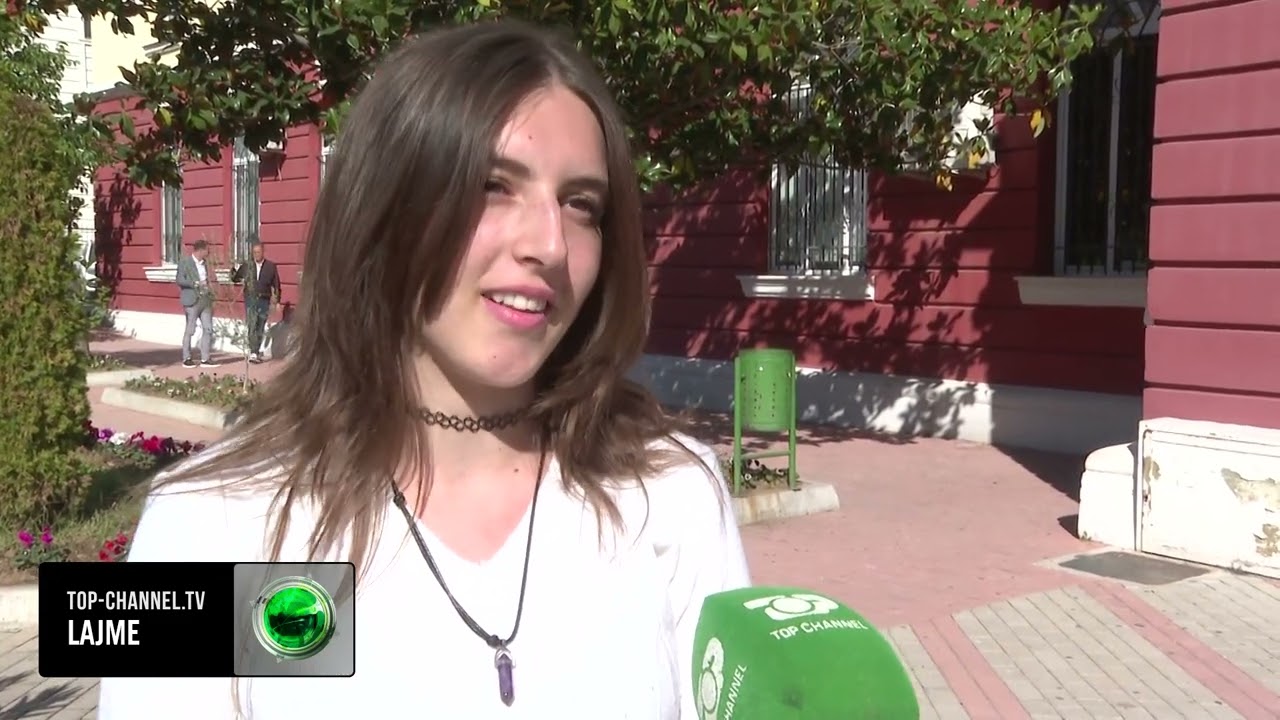 Top Channel/ Protesta, pedagogët janë të ndarë, pjesa më e madhe ... Top Channel/ Protesta, pedagogët janë të ndarë, pjesa më e madhe ...