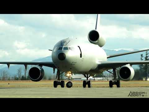 Aircraft Arrivals - Girls Fly Too At Abbotsford Airport YXX