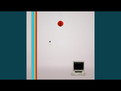 925