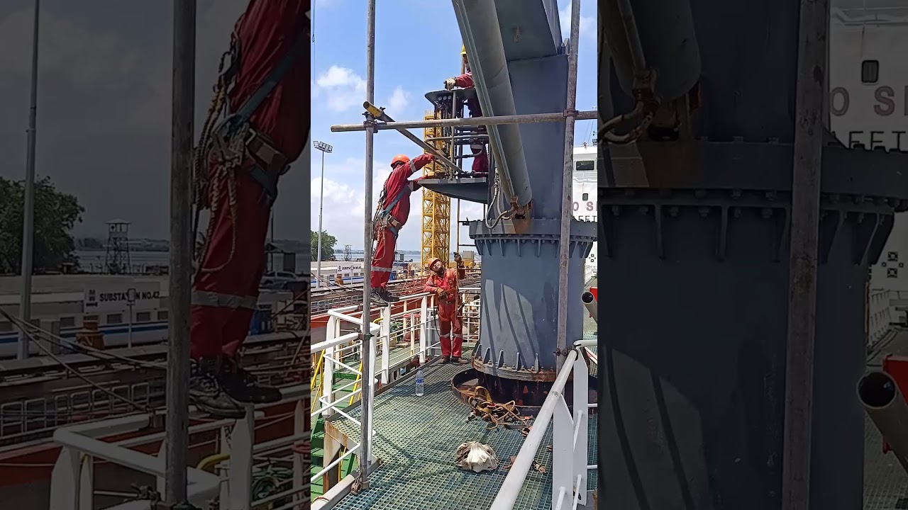 scaffolding erector