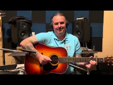 Young Guitars D-28 Custom, Guatemalen Rosewood, Red Spruce, Sunburst & Maple Binding