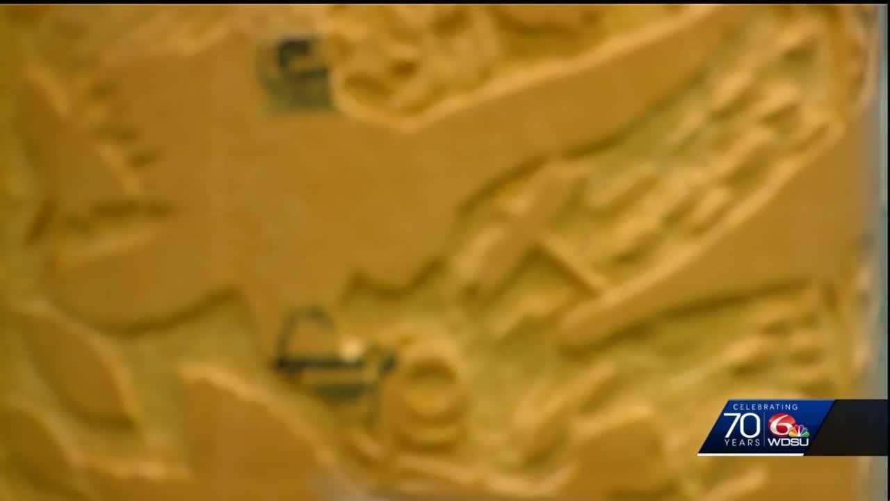 Cheese sculpture kicks off 8th annual Holiday Cheese Extravaganza in Covington