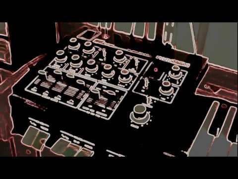 Musicgasm using Roland SH-1000 Synthesizer