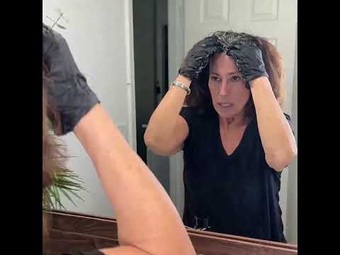 Best Shampoo for Gray Hair? Try Herbishh Black Hair Dye Shampoo!
