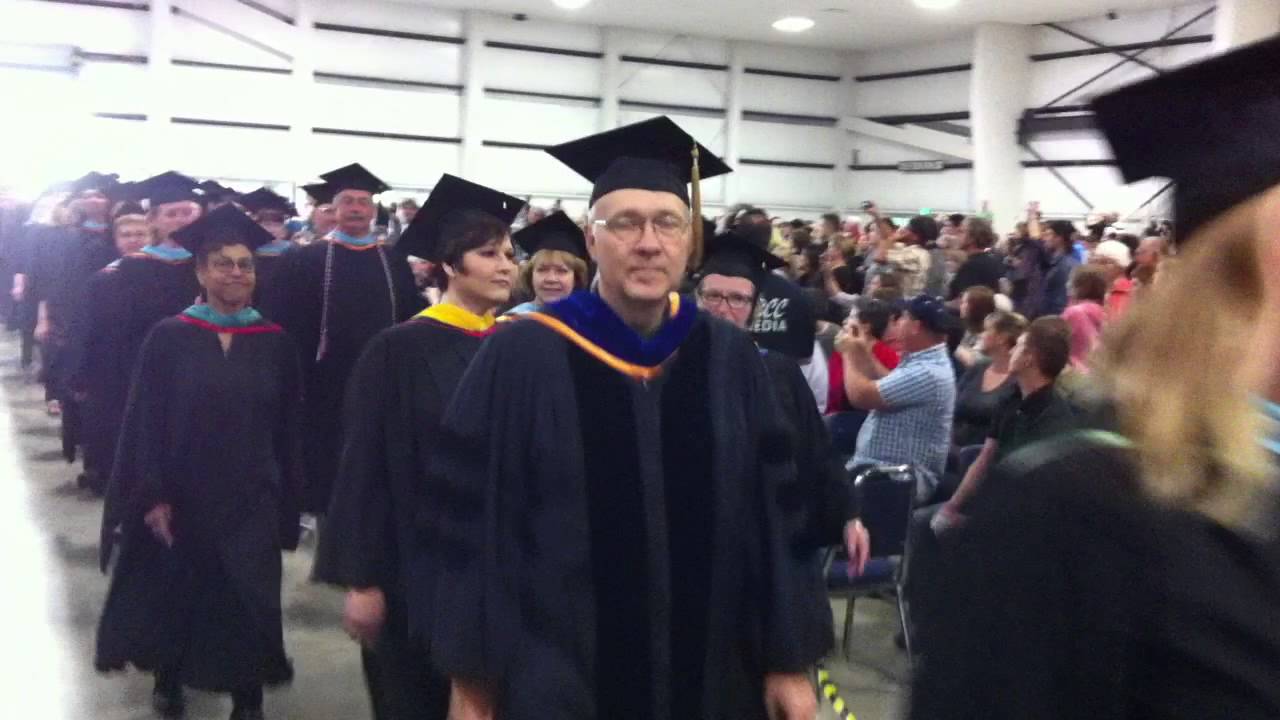 LBCC Commencement: Bagpipe procession