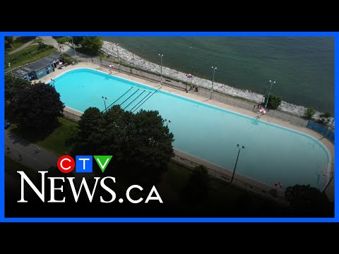 It’s so hot Toronto closed some pools, drawing ire from Ontario Premier Ford