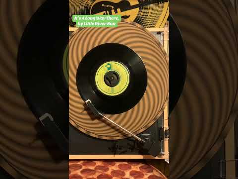 #itsalongwaythere #littleriverband #70smusic #record #music #oldies #vinyl #recordplayer