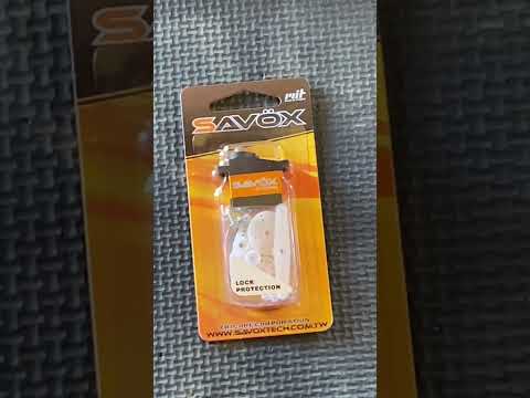 Savox SH-0257 vs emax