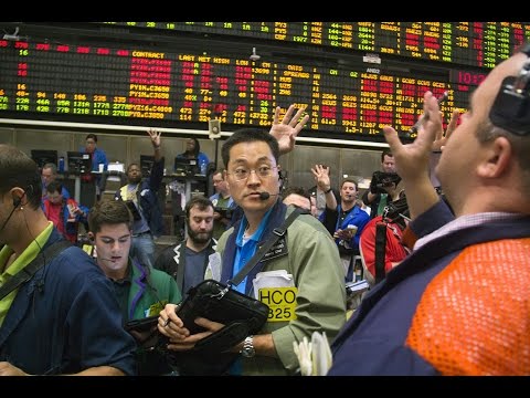 A guide to open outcry arbitrage hand signals