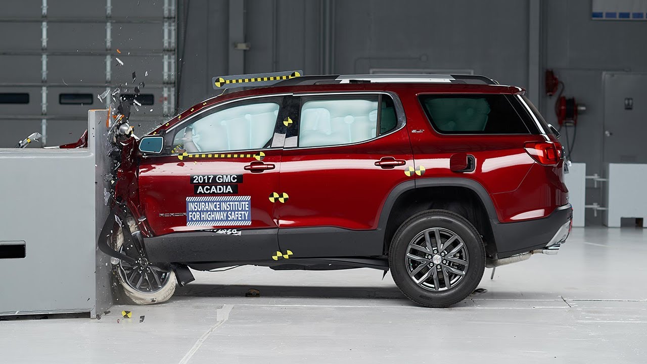 2017 GMC Acadia Crashes Its Way to Earn Top Safety Pick Rating ...