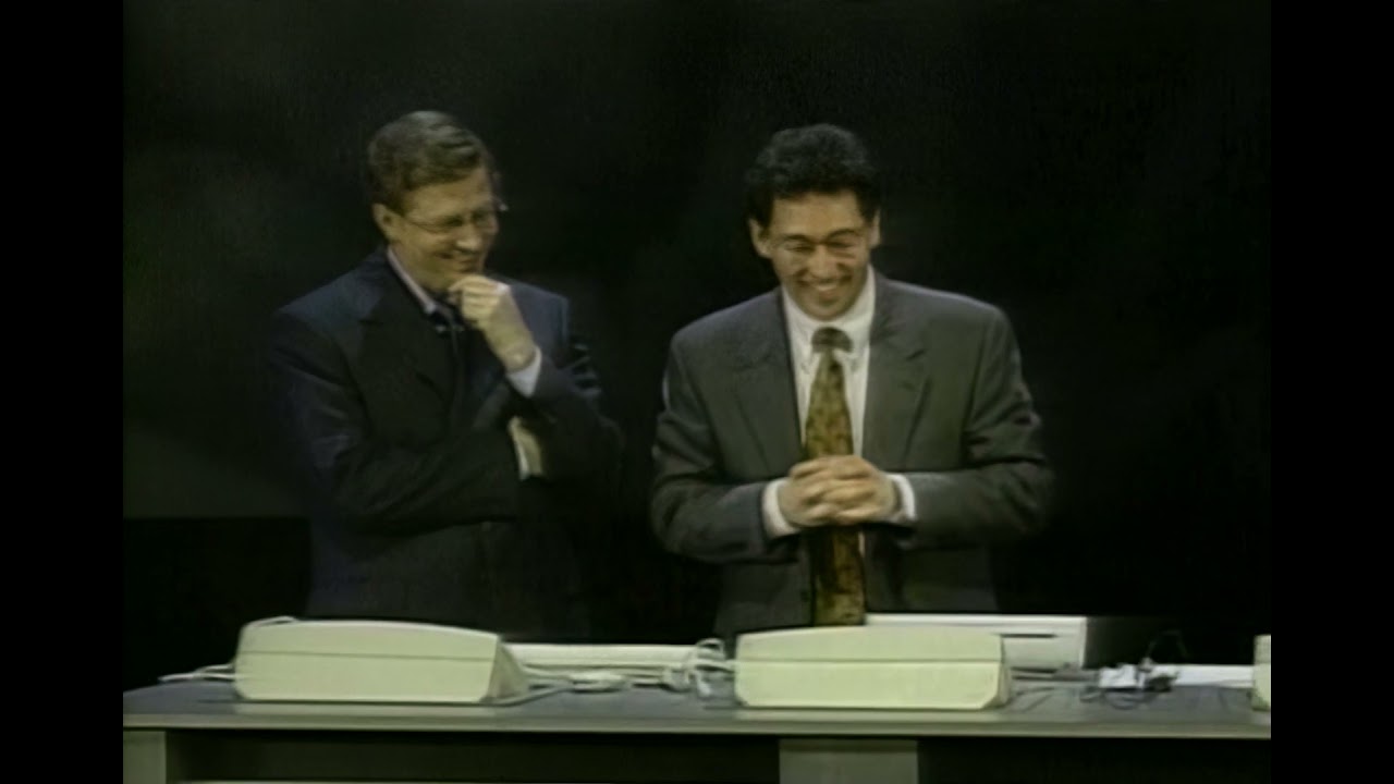 Windows 98 presentation fail (HQ) #StandWithUkraine #PutinIsaWarCriminal #WorldWithoutDictators