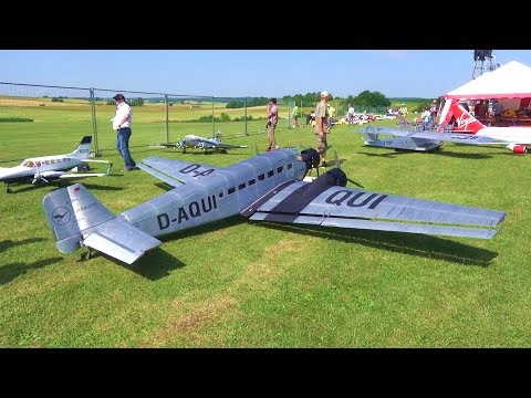 Watch This Huge RC Plane Meet an Unfortunate End