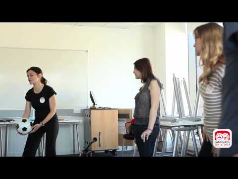 Learning a Language with Theater - MosaLingua