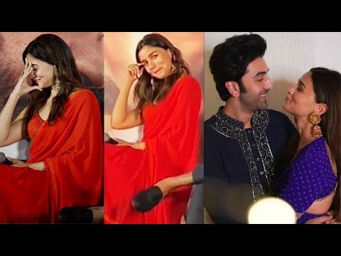 Alia Bhatt BLUSHES as reporter asks her about Ranbir Kapoor | RRR Trailer Launch | #Shorts