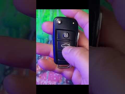 AMAZING AUDI KEY SECRET FEATURES