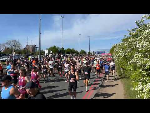 Manchester Marathon 27th April 2025 Start 'Red Wave'