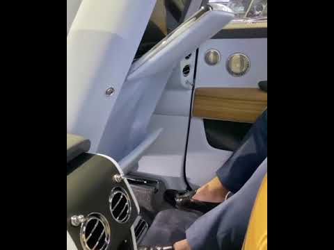 Car wrap Rolls Royce Cullinan for sale Slay Billionaire