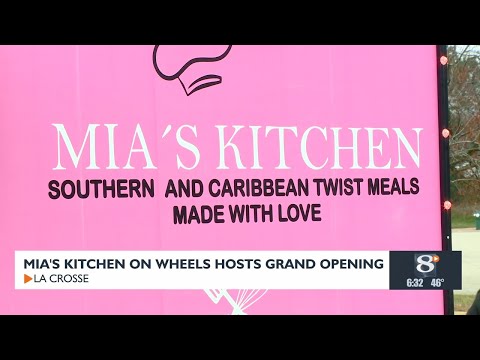 Mia's Kitchen On Wheels Hosts Grand Opening