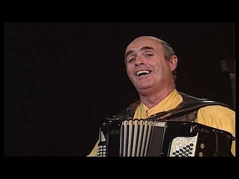 Barnbrack - The Galway Shawl / Slievenamon / Love Is Teasin' (Music Video)