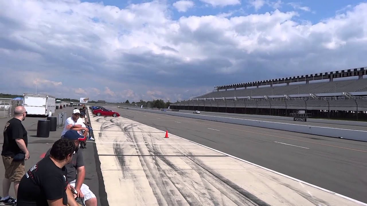 Drag Race: Manual BMW F80 M3 vs Audi RS5 - autoevolution