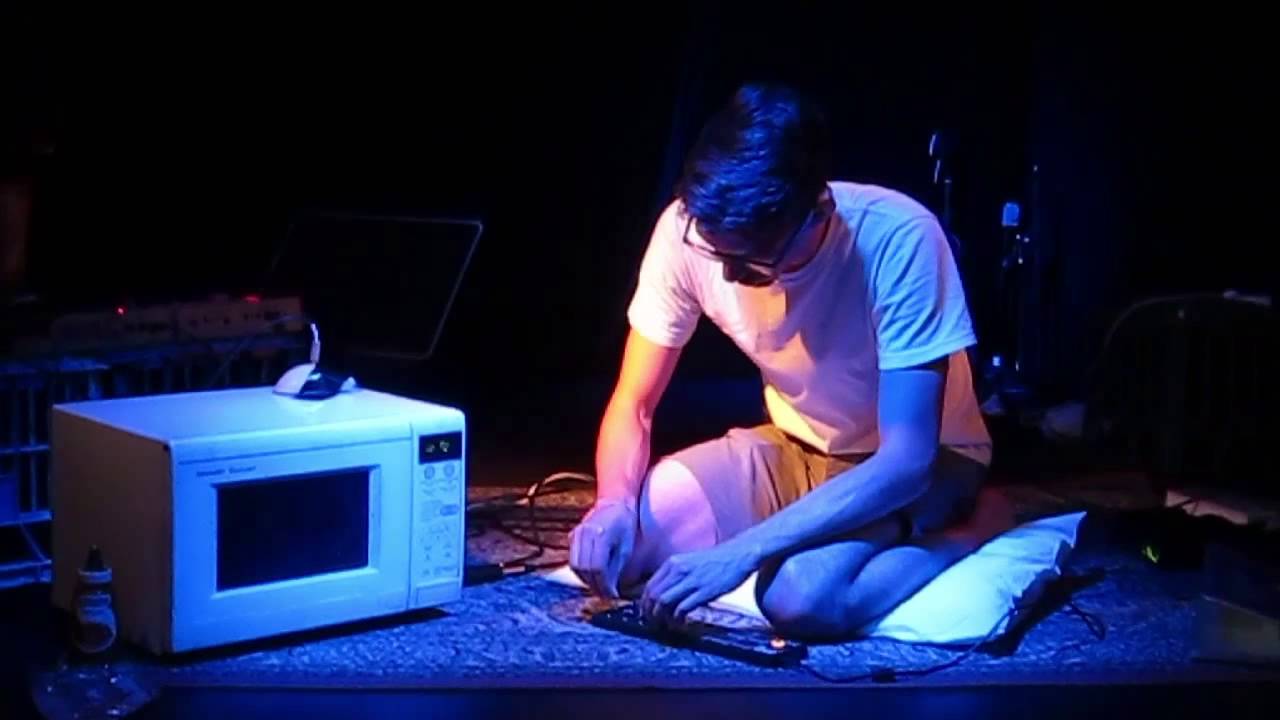 Reuben Ingall - Microwave Drone Ritual