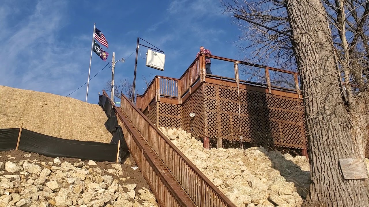 NAUTI HAWG BAR & GRILL MINNESOTA