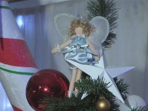 How To Do Traditional Christmas Tree Decor