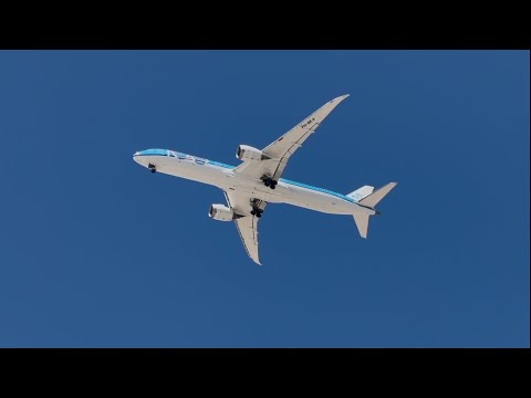 KLM Boeing 787-10 Dreamliner (PH-BKA) (KLM 100 Years Livery) arrives in Las Vegas