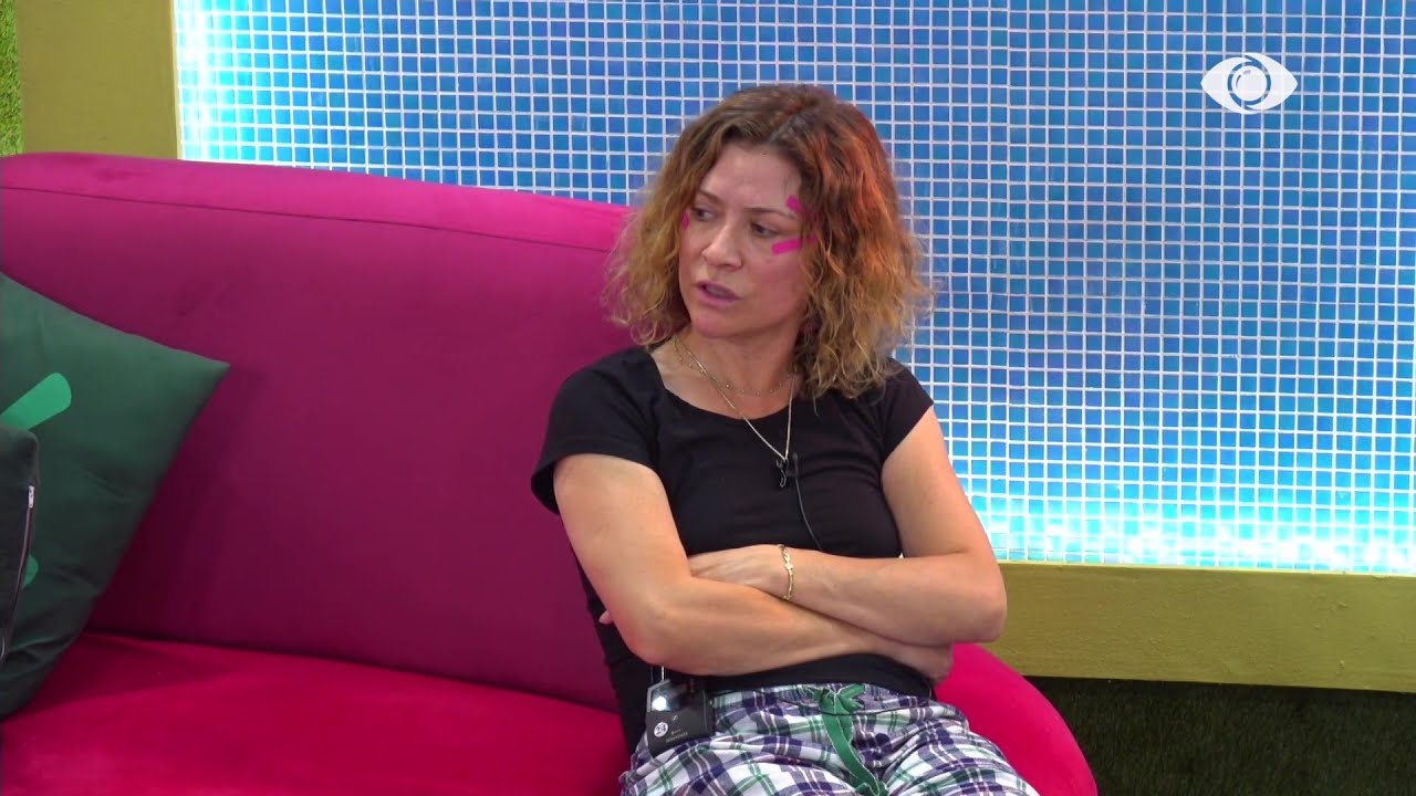 “Mua s’më ke afër, s’më ke pasur ndonjëherë”/ Egla i kthehet Romeos: Nuk më intereson mendimi yt ...