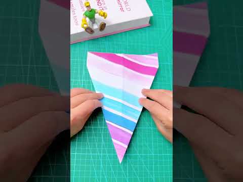 Have you learned the real cloud piercer paper airplane? 520 Folding Methods of Paper Airplane Paper