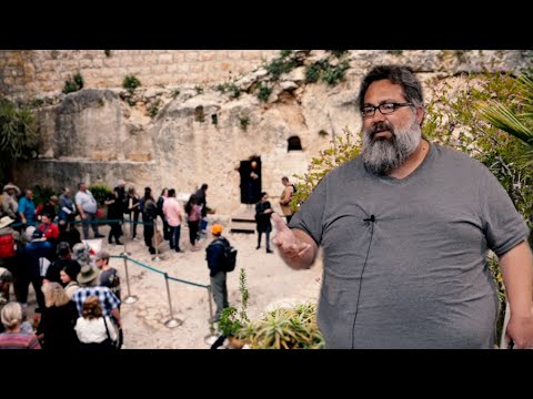 ON LOCATION: ISRAEL - The Garden Tomb & Golgotha/Skull Hill - Jesus Crucified and Buried Here?
