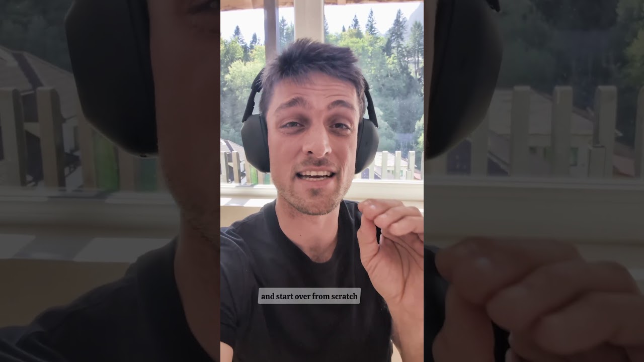 99% of Claude Code users waste hours rebuilding context when their conversations fill up!