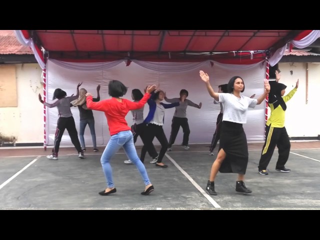 Gemu Famire Dance Mp3, MP4, Video, 3GP