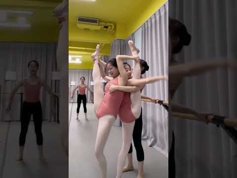 Unforgettable moments for dancers#Classroom Highlights#Basic skills training
