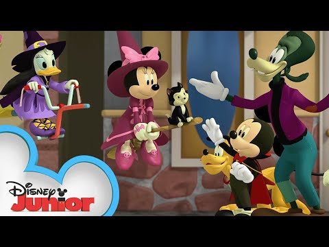Mickey's Tale of Two Witches ๐งน๐ | Full Halloween Special | @disneyjr