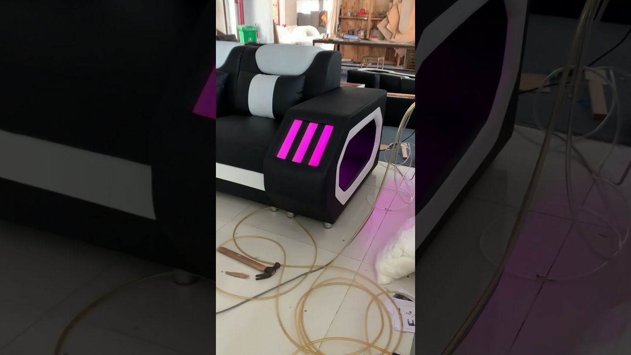 SMART LIVING ROOM LED MODERN SECTIONAL SOFA LED/MUSIC/CHARGER