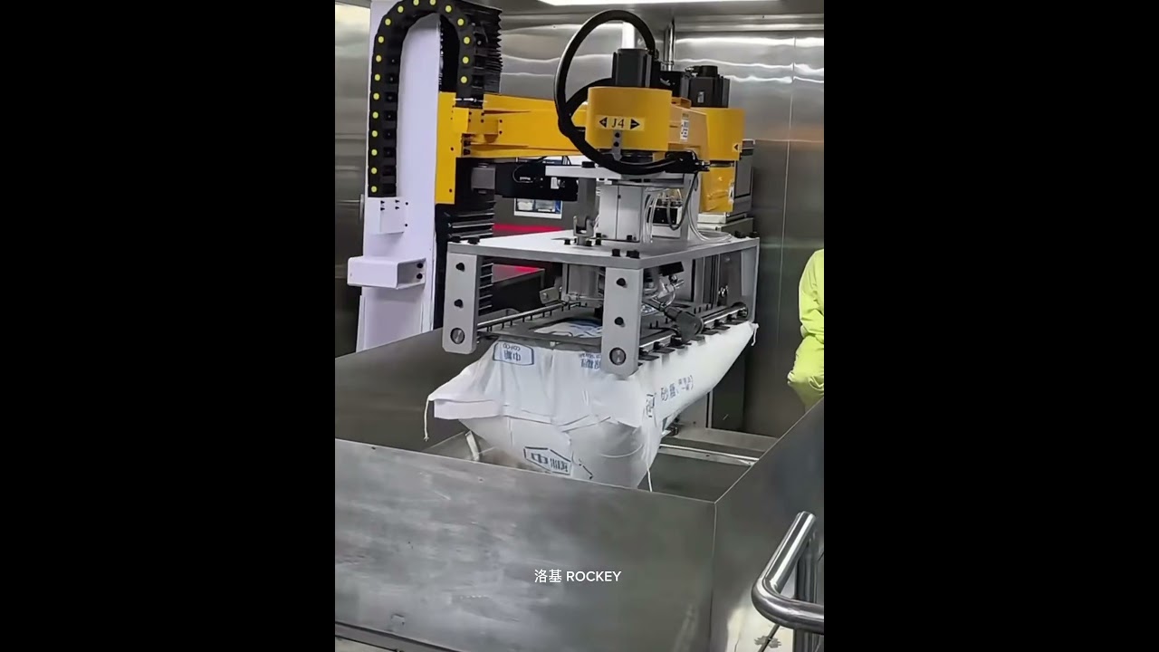 This Robot Lifts 50KG Like It's Nothing! 🤖💪 | Made in China #Robotics #industrialrobot# roboticarm