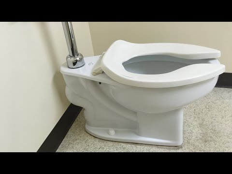 Nurse’s Residence 5th Floor Men’s Restroom Full Shoot