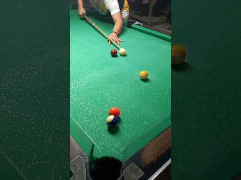 Weird Trickshot#vlog #billiards #challenge #trickshots #ballpool #nelsonmercadotv